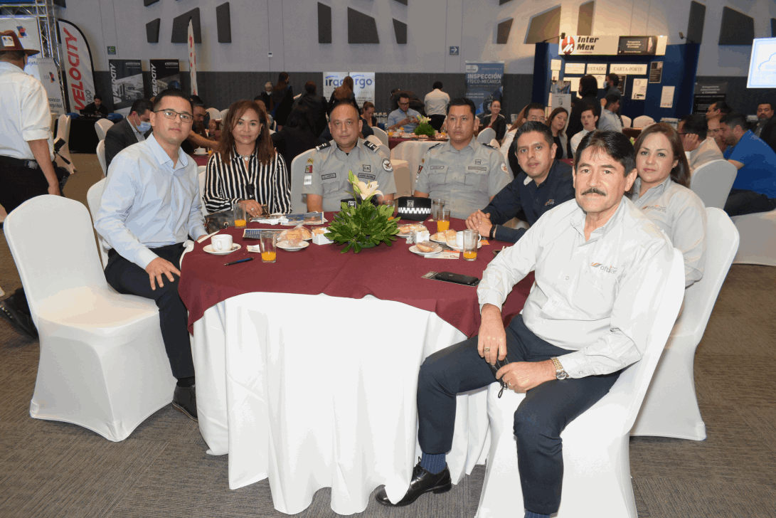 Reconocen trayectoria de Israel Delgado Vallejo - El Mexicano