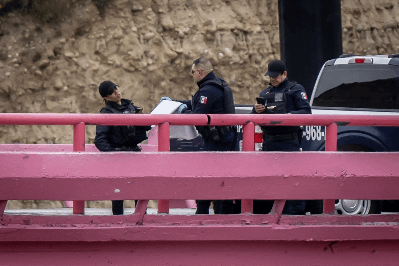 Dejan otra "narcomanta" en Tijuana; ahora con amenazas d... - El Mexicano