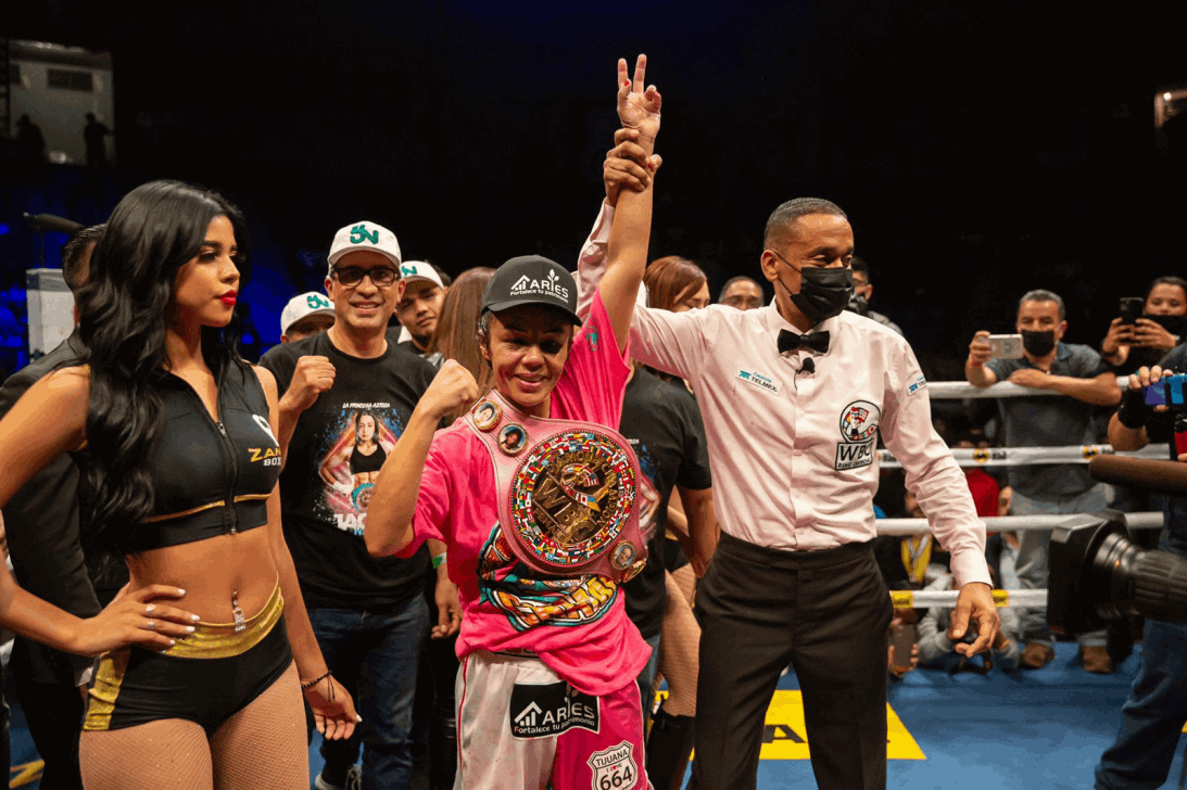 Reina Nava en el Ring - El Mexicano