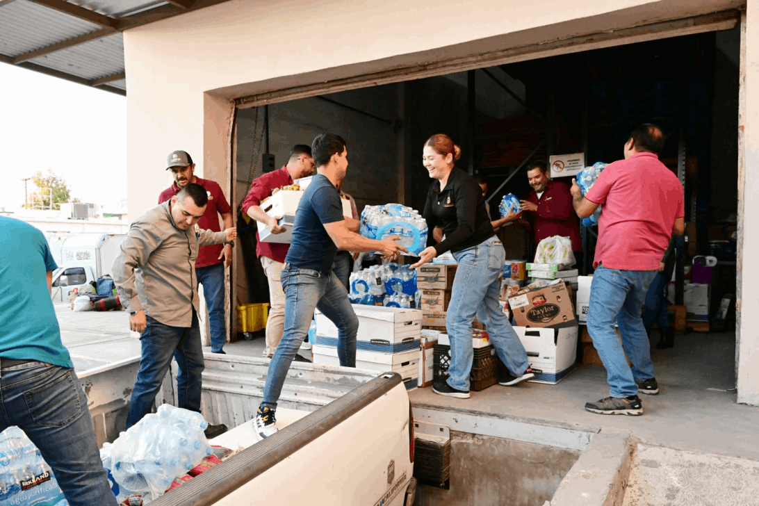 SE SOLIDARIZA PERSONAL DE CESPM CON LA COMUNIDAD DE ACAP... - El Mexicano