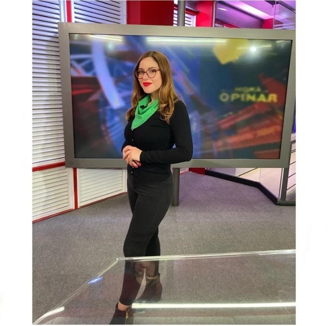 Estefanía Veloz renuncia a Morena en el 8M - El Mexicano